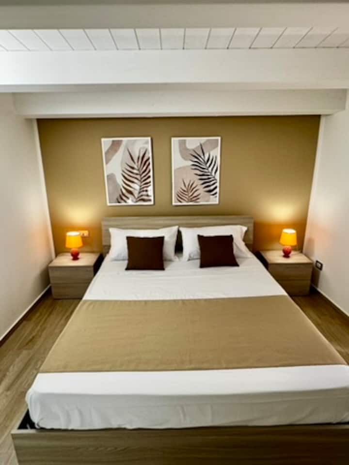 Terrasini Center 2 Con Terrazza - Terrasini