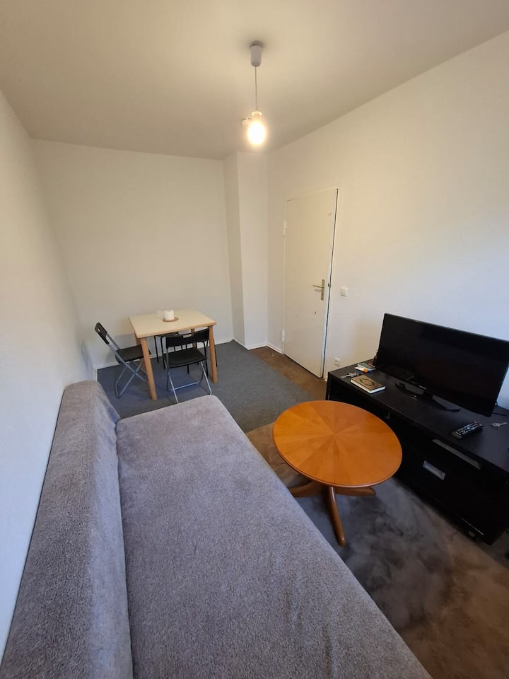 Cozy Apartment In Spandau - Berlin