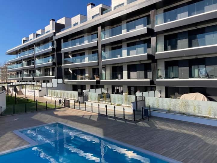 Apartamento Con Piscina - Sanjenjo