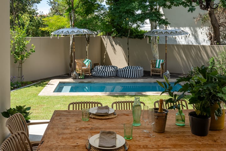 Ocean Breeze 4 Bedroom Villa - Plettenberg Bay