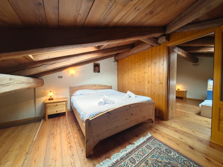 Hostdomus - Flower Loft - Bardonecchia