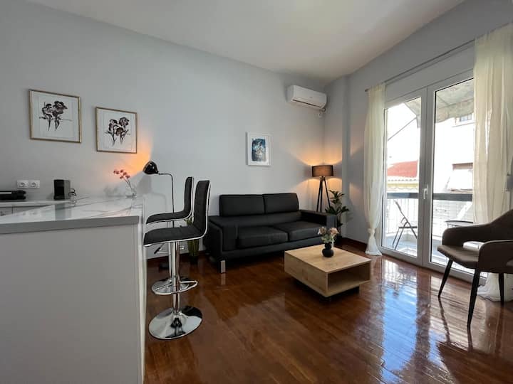 Charming Apartment In The Center Of Athens - Athens