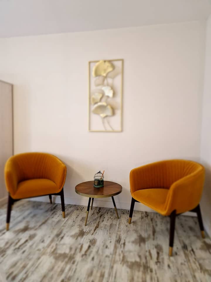 Chambre D'hôtes "Une Autre Maison" La Délicate - Poligny