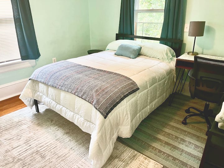 Room Near Carilion/long Term - Roanoke