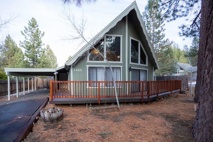 New! A-frame Chalet Near Heavenly & Lake Tahoe! - South Lake Tahoe, CA