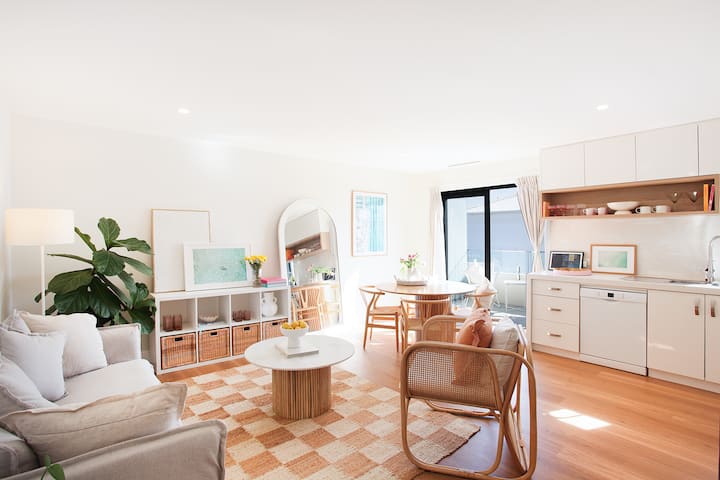 North Bondi 1 Bedroom Haven - Close To Beach - Bondi Beach