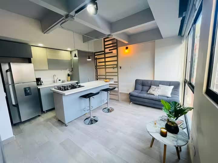 Nice Apto In Poblado, Parking Piso 20 - Medellín