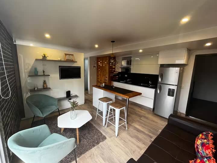 Skyline Medellín | Confort & Panorama Piso 19 - Medellín