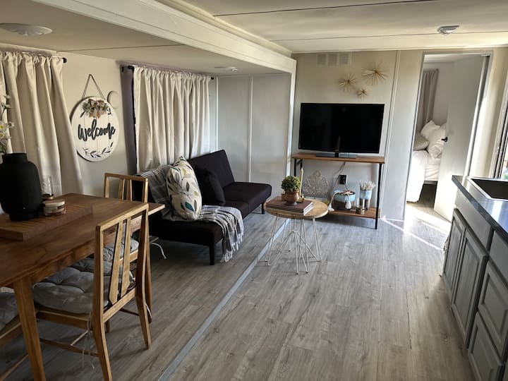 Cozy Rv - Las Vegas, NV