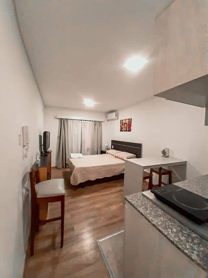 Monoambiente En Salta - Salta