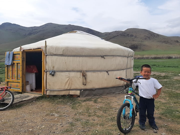 Nomadic Real Life - Mongolia