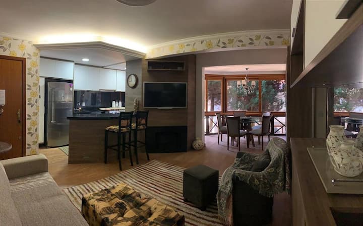 Apartamento No Centro De Gramado Ile De France - Gramado