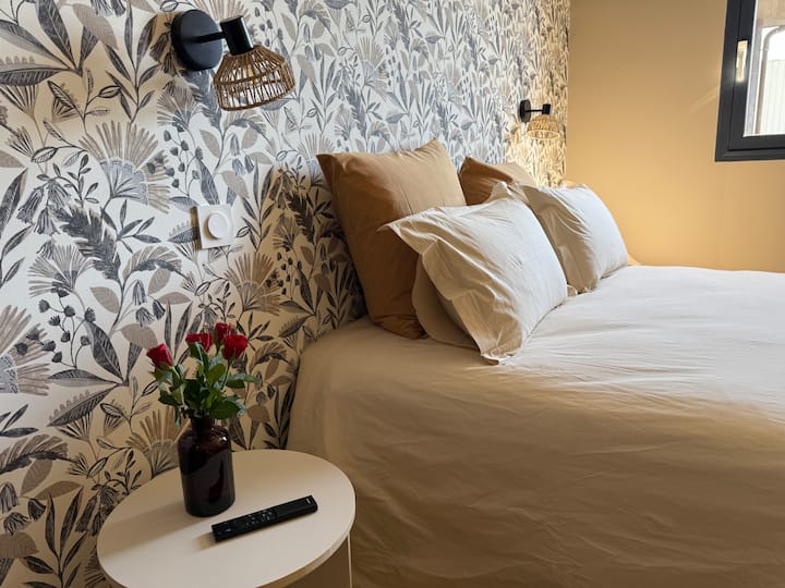 Suite Du Spa 1 - Parking Privé Gratuit - Marne