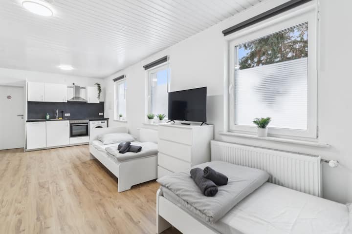 Monteurwohnung Bis Zu 6 Pax In 63456 Hanau - Hanau