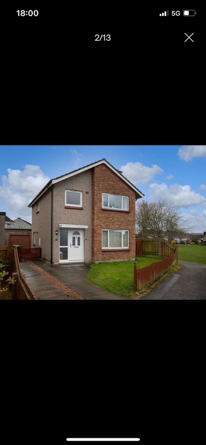 Spacious 3 Bedroom Home - Inverness