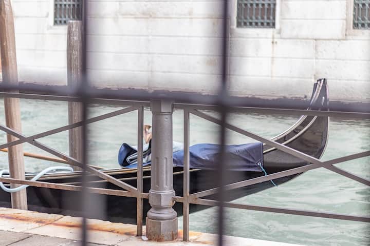 Rio San Lorenzo, Canal View, Venice - Lido di Venezia