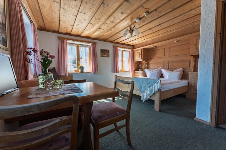 Familienzimmer Mit Balkonanteil - Grassau