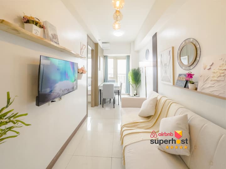 Pyromusical View 36th Fl Suite |Coast Residences - Manila