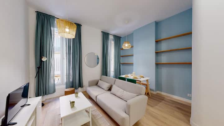 Jolie T2 En Plein Centre Ville, La Joliette - Marseille