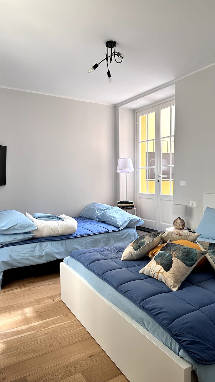 Deluxe Pellicceria Superior - Genoa