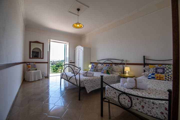 Madonna Della Scala - Camera Tripla - Castellabate