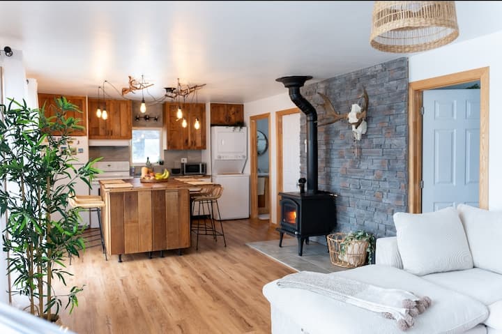 Chalet Cosy Bord De L'eau Sur La Côte-nord - Baie-Comeau