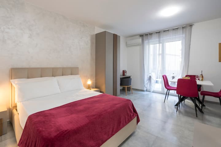 Perla Nera Con Cucina 4px Int.11 - Trani