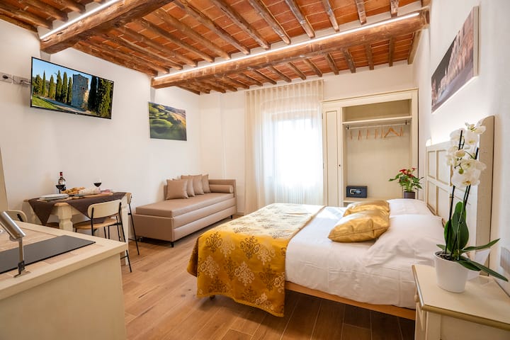 Armonia - Via Piana, 18
Centro Storico Arezzo - 阿雷佐