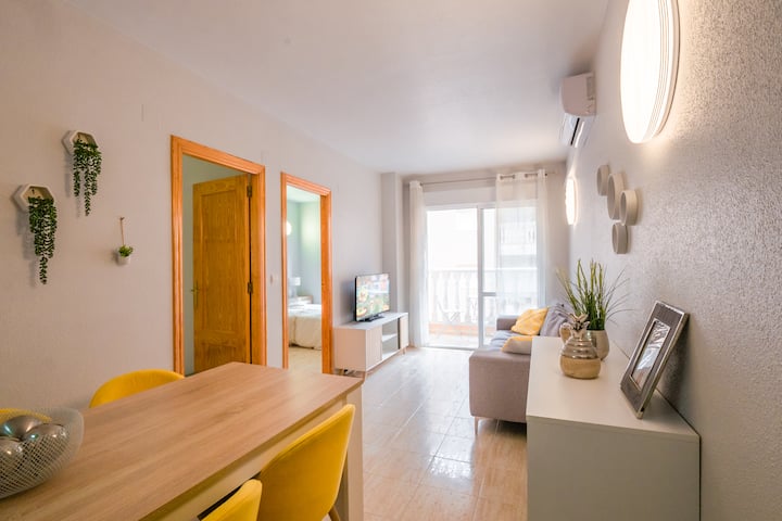 Modern & Bright Apartment | Pool View | 500m Beach - Torrevieja