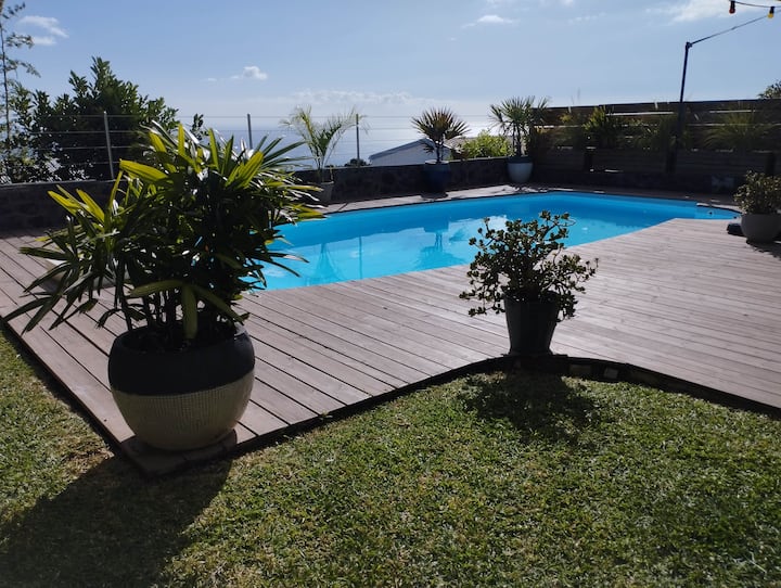 Belle Maison - Piscine - Vue Mer - Saint-Leu