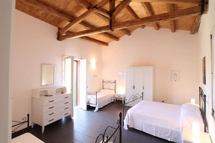 Casa Vacanze Reusia - Holiday Home - Ragusa