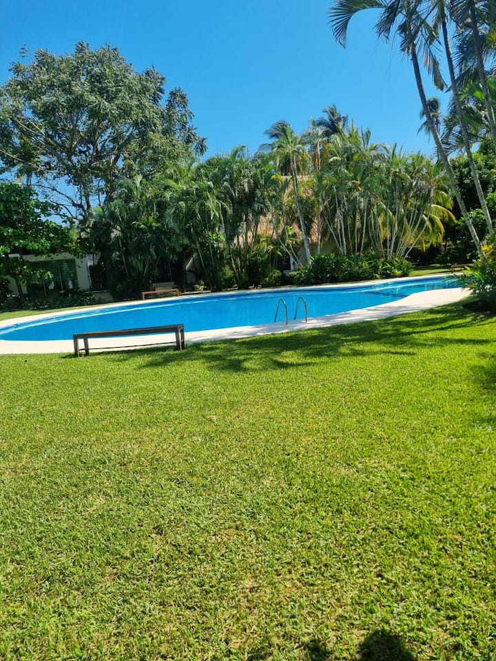 Family House Gran Villa Solei Pacifico - Puerto San José