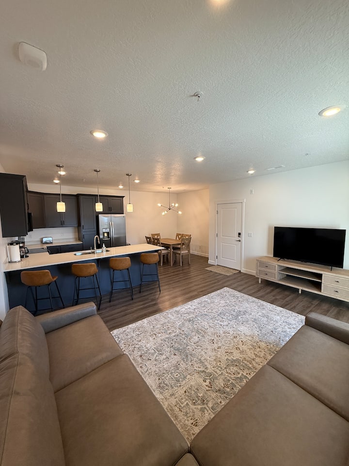 Brand New Condo In Spanish Fork - Springville, UT