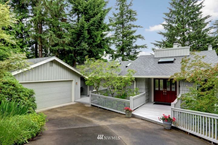 A Natural Oxygen House - Bellevue, WA