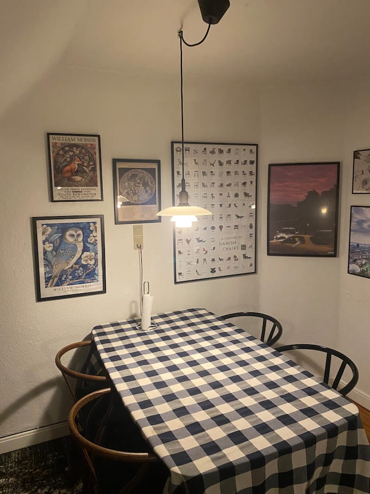 Autentisk Lejlighed Med Charme - Aarhus