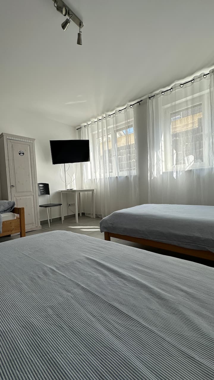 Monteurwohnung In Paderborn - Paderborn