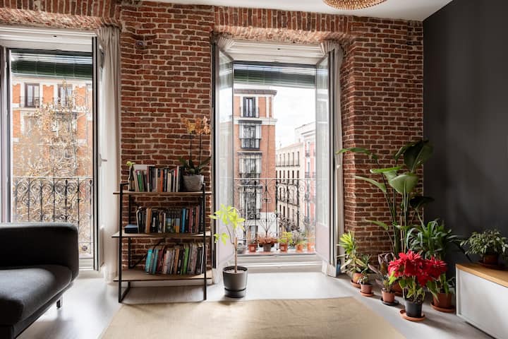 Bright 2-bedroom In Prime Madrid - Móstoles