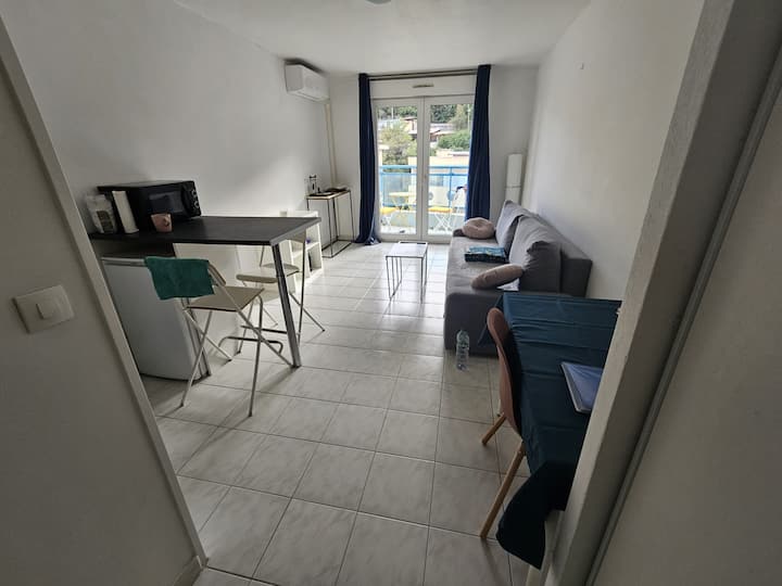 Studio Avec Climatisation Et Parking Privé - Nizza