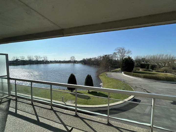 Holiday Appartement - Lake View - Brujas