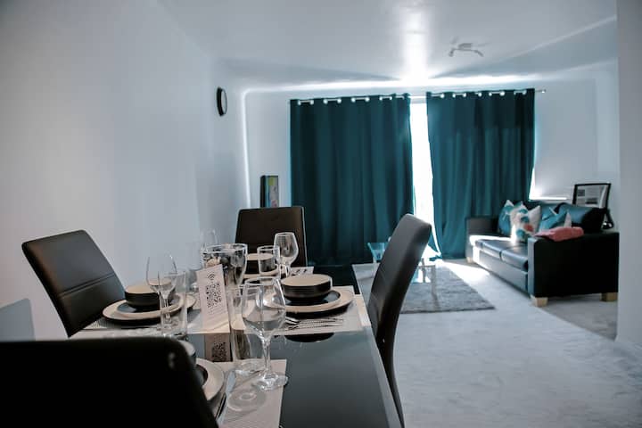 Tms Chic 3bdr House! Colchester! - Colchester