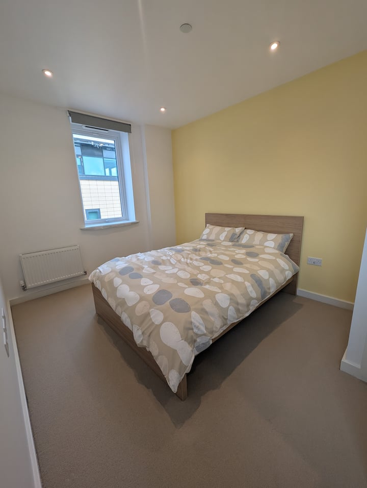 Clean, Convenient, Cosy Double - Watford