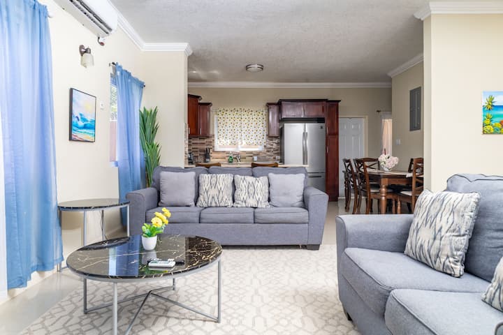 Island Vibes In Ochi - Ocho Rios