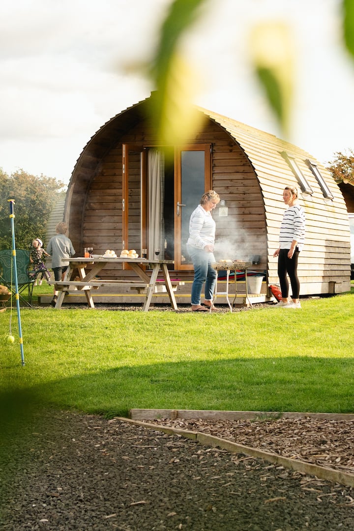 En-suite Wigwam 13 - Springhill Farm Holiday Accom - Bamburgh