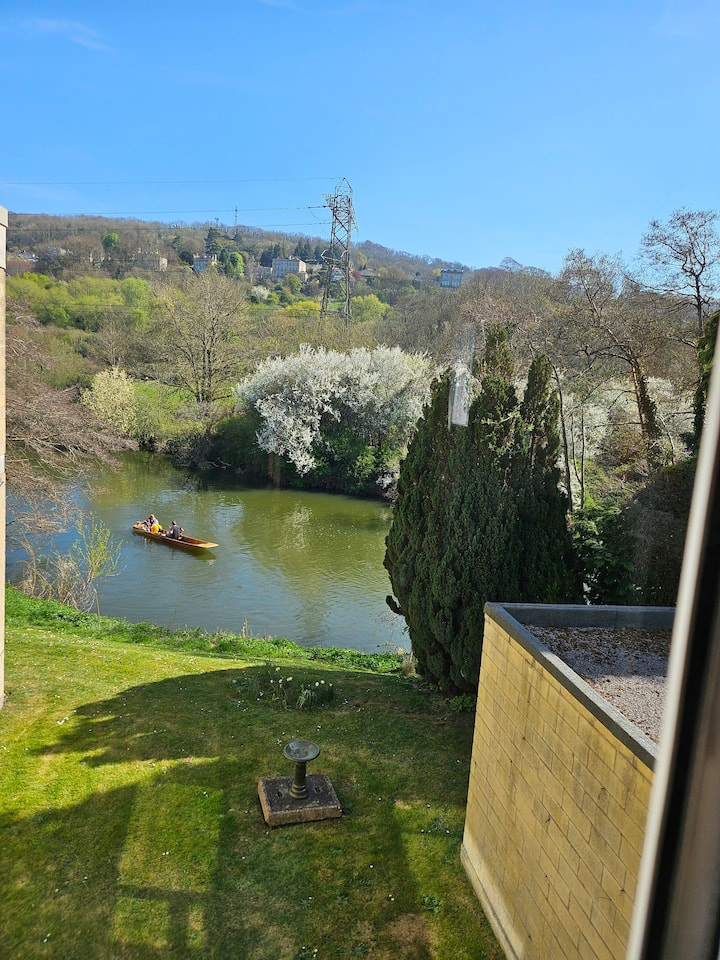 Perfect Place To Explore Bath. - Bath