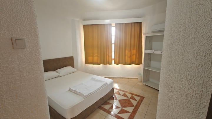Altun Pansiyon çIft Kişilik Oda - Antalya