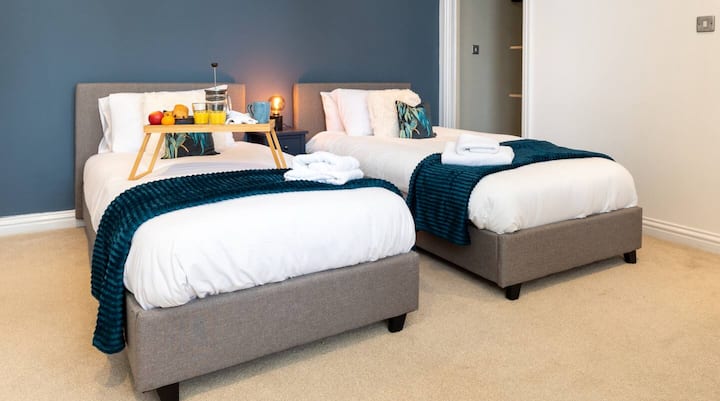 3br Riverside | Free Parking |Sleep 8 |Work/family - Knaresborough