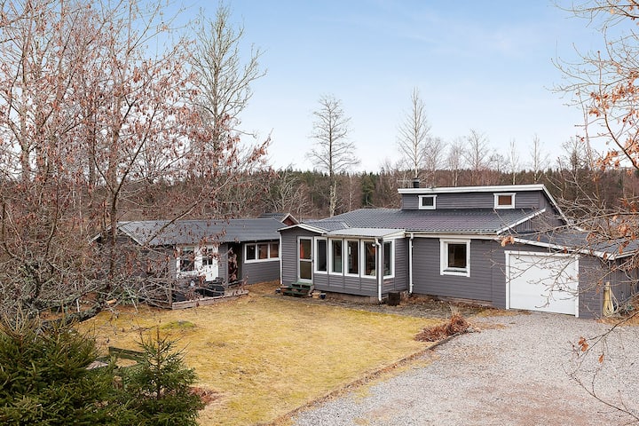 Stuga Med Sjöutsikt 5 Min Från Växjö - Alvesta