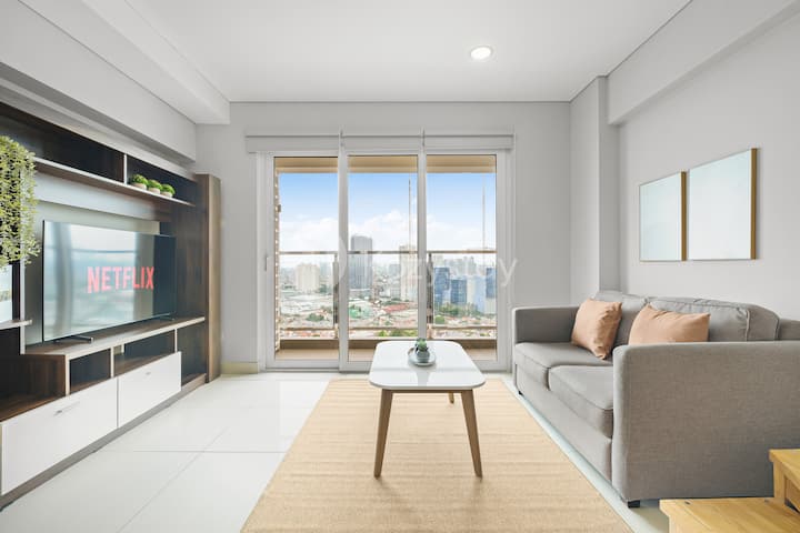 Magnolia Xxii By Kozystay | Loft | Kebon Jeruk - Jakarta