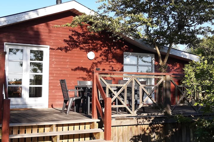 Sommerhus Med Stort Anneks - Ebeltoft