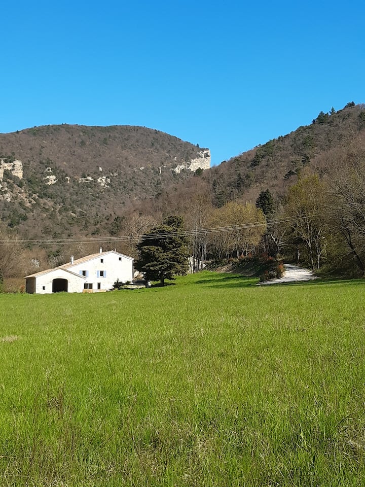 "Camin'hôtes" Gîte Spa Drôme "Soleil Couchant" - Dieulefit